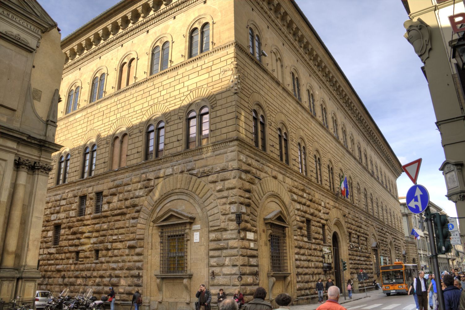 Die Medici: Der Film, Die Familie, Der Palast!